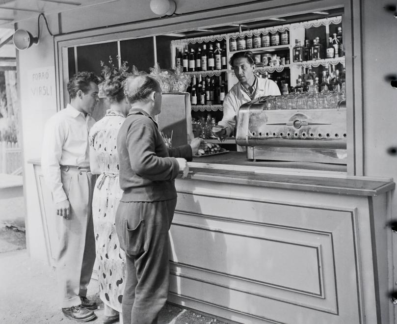 Balaton Retró - Így fest a magyar riviéra nosztalgikus fotókon | Page 2 ...