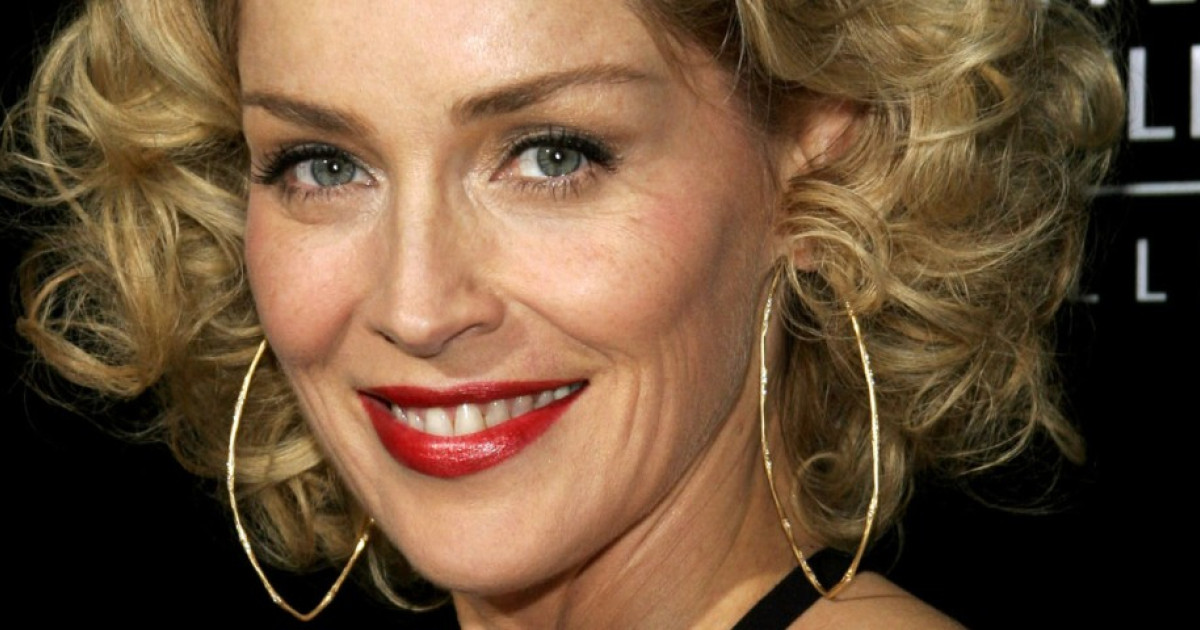 Sharon Stone már 61 éves, mégis úgy táncol, mint egy tinilány- videó ...