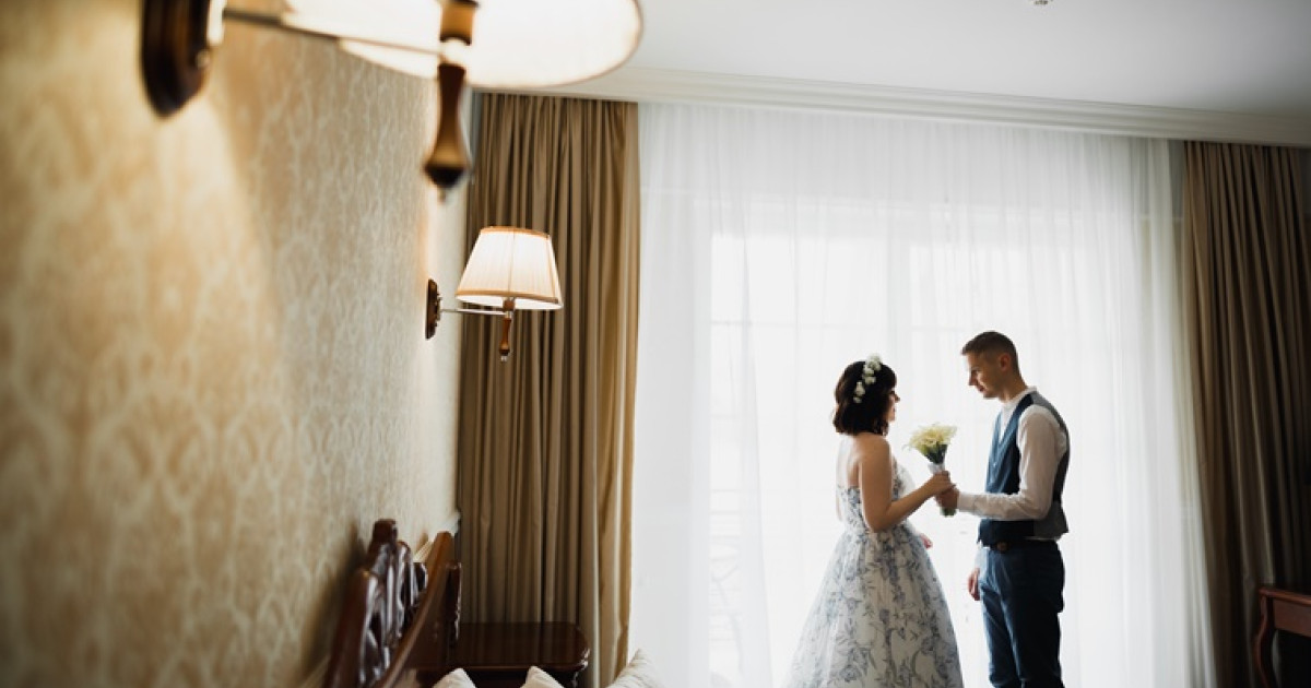 Hihetetlen, mit tett az ifjú feleség a nászéjszakán: a férj másnap beadta a válópert