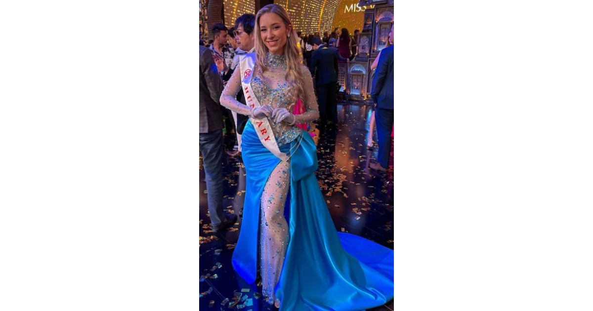 Ebben a ruhában képviselte hazánkat Hacsi Bogi a Miss World döntőjén: a ...
