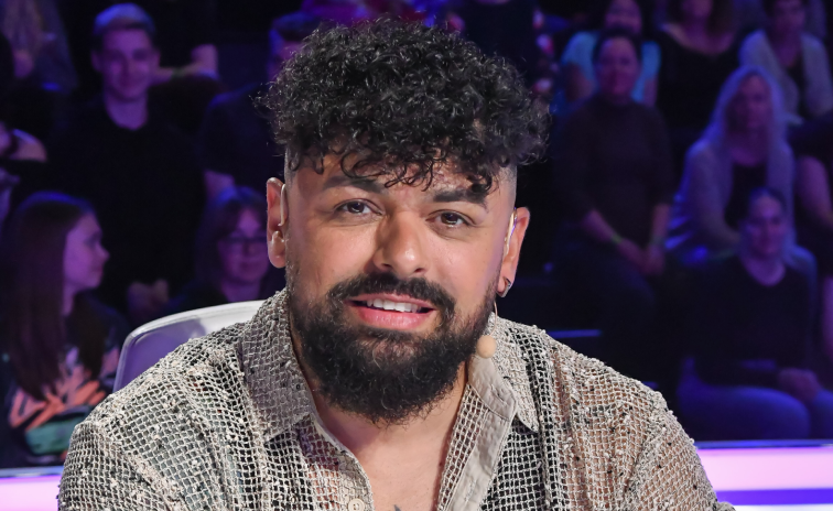 Kisfiával közös fotót posztolt Pápai Joci közösségi média oldalán